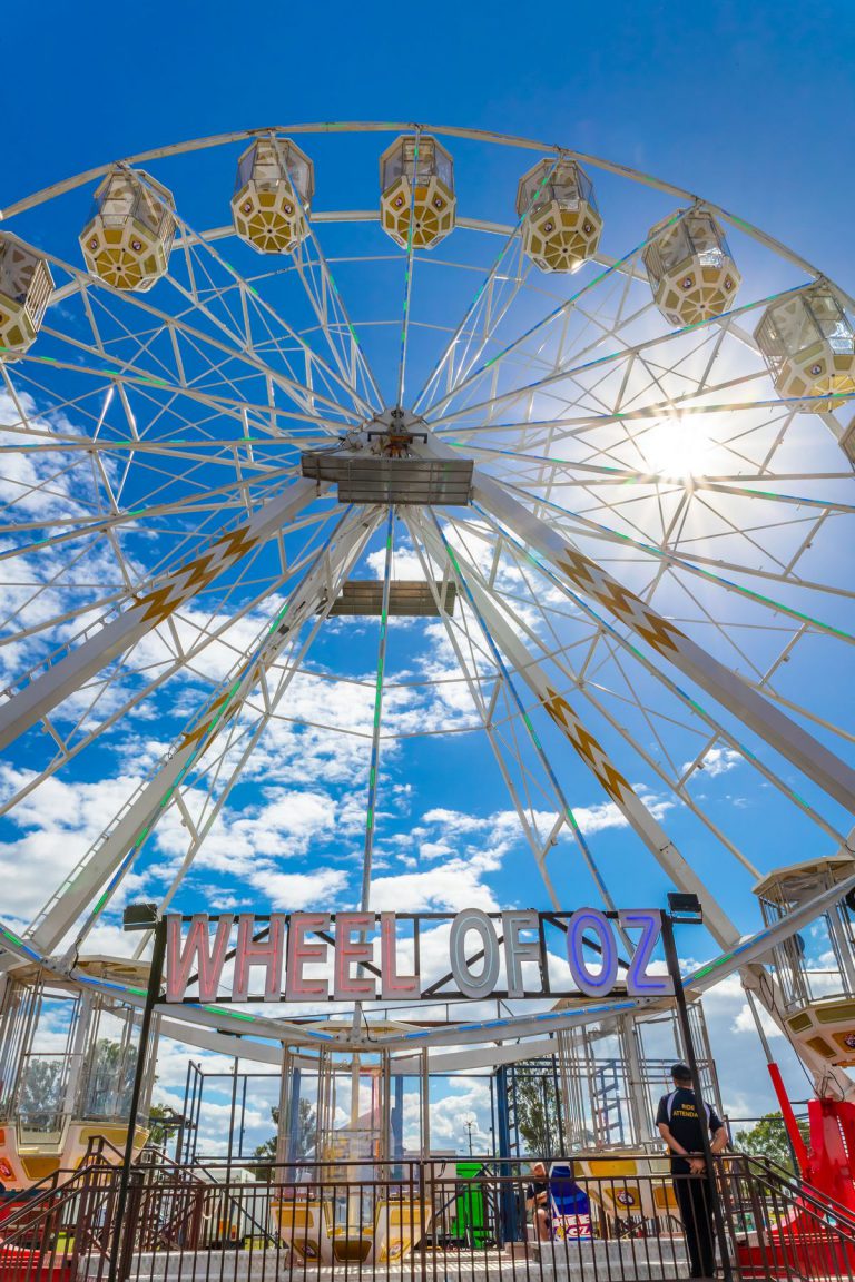 Ferris Wheel (Mobile) for hire - Ideal for markets, fetes and shows